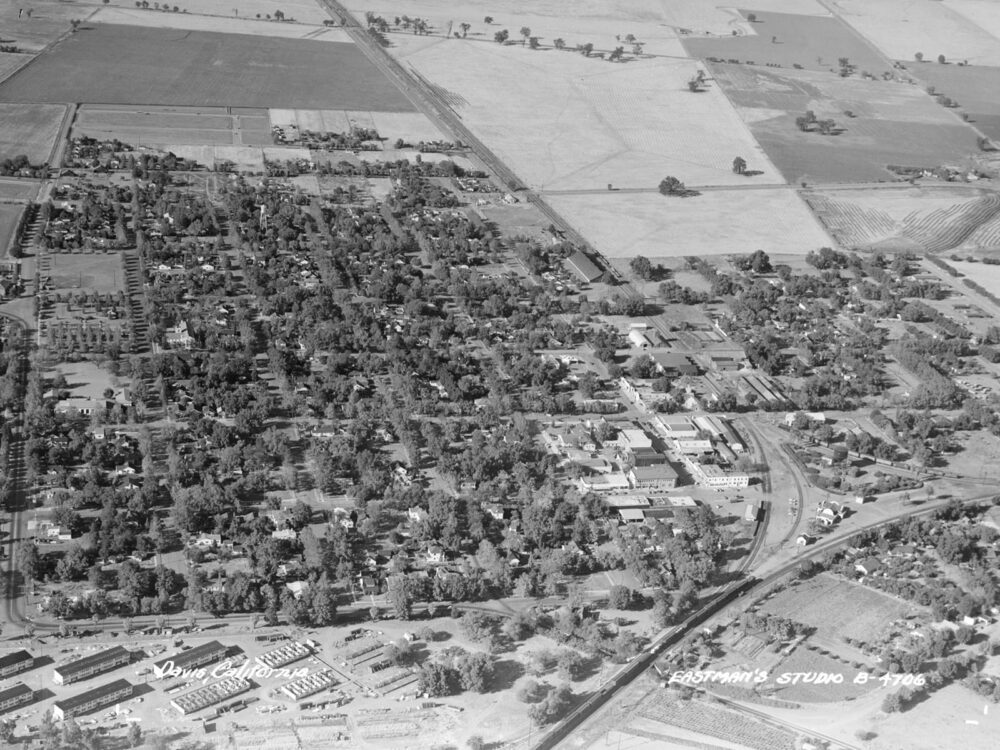 Davis 1917-2017: Celebrating 100 Years of Community – UC Davis Library