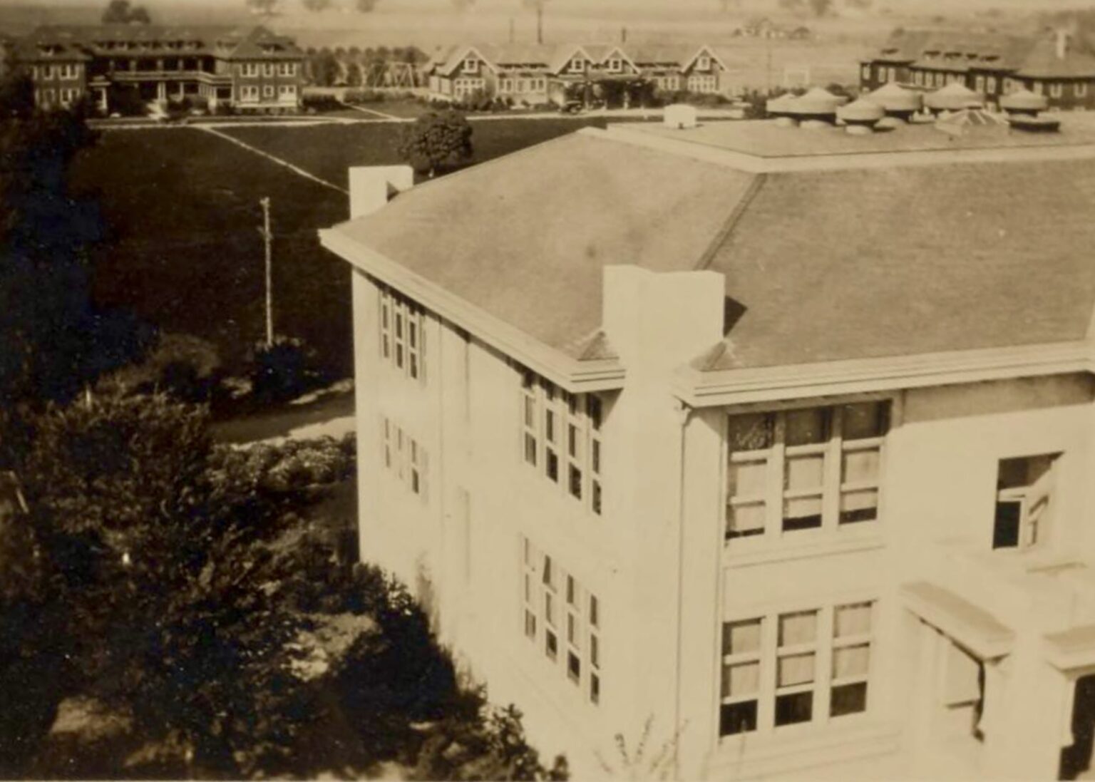 Historical Water Towers – UC Davis Library
